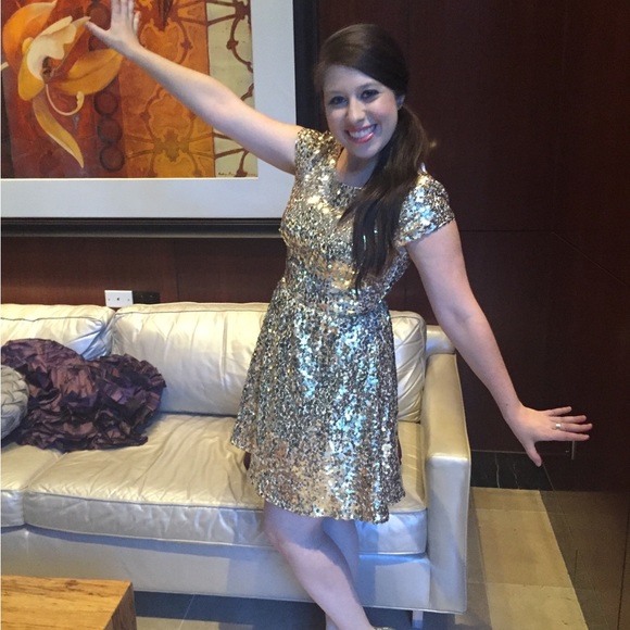 Windsor | Dresses | Windsor Gold Sequin Mini Dress | Poshmark
